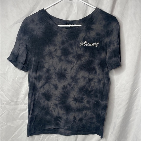 intro. | Tops | Intro Black And Gray Crop Tshirt Short Sleeve | Poshmark